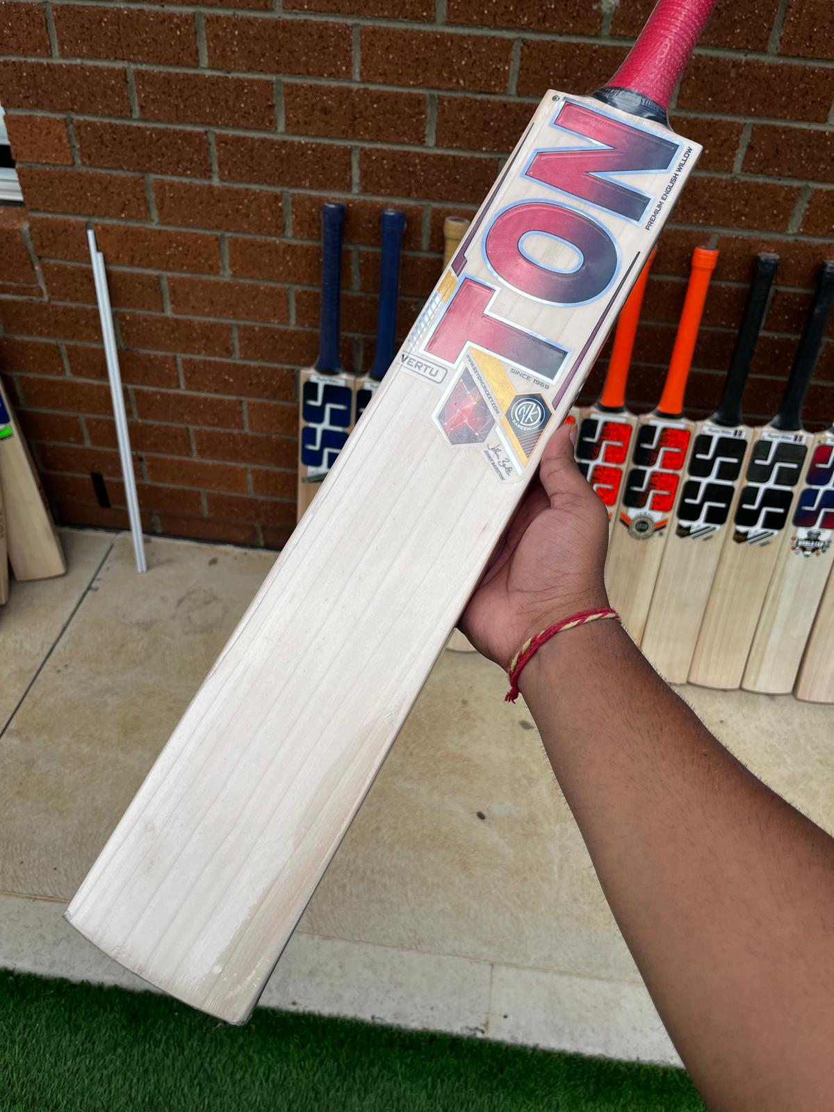 SS TON Vertu English Willow Cricket Bat | RD Cricket